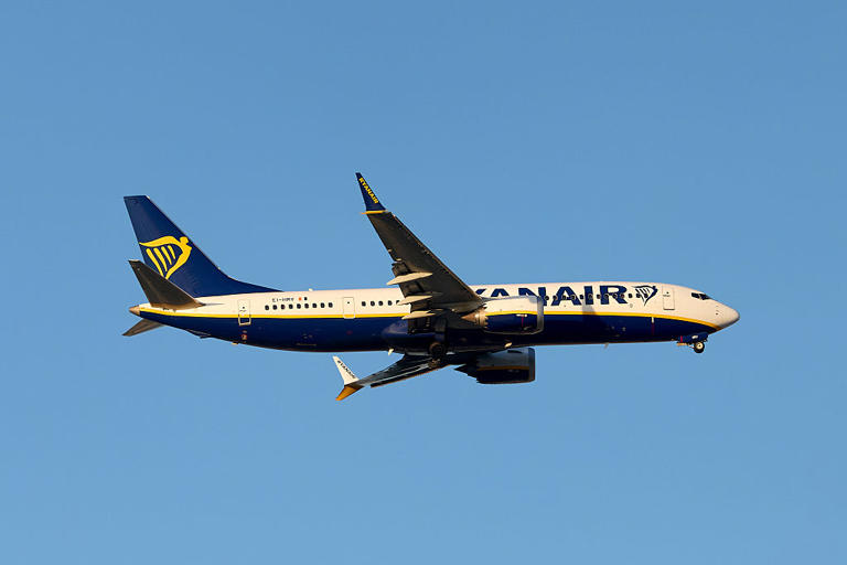 Ryanair Flight Reportedly Had Just Six Minutes of Fuel Left Before ...