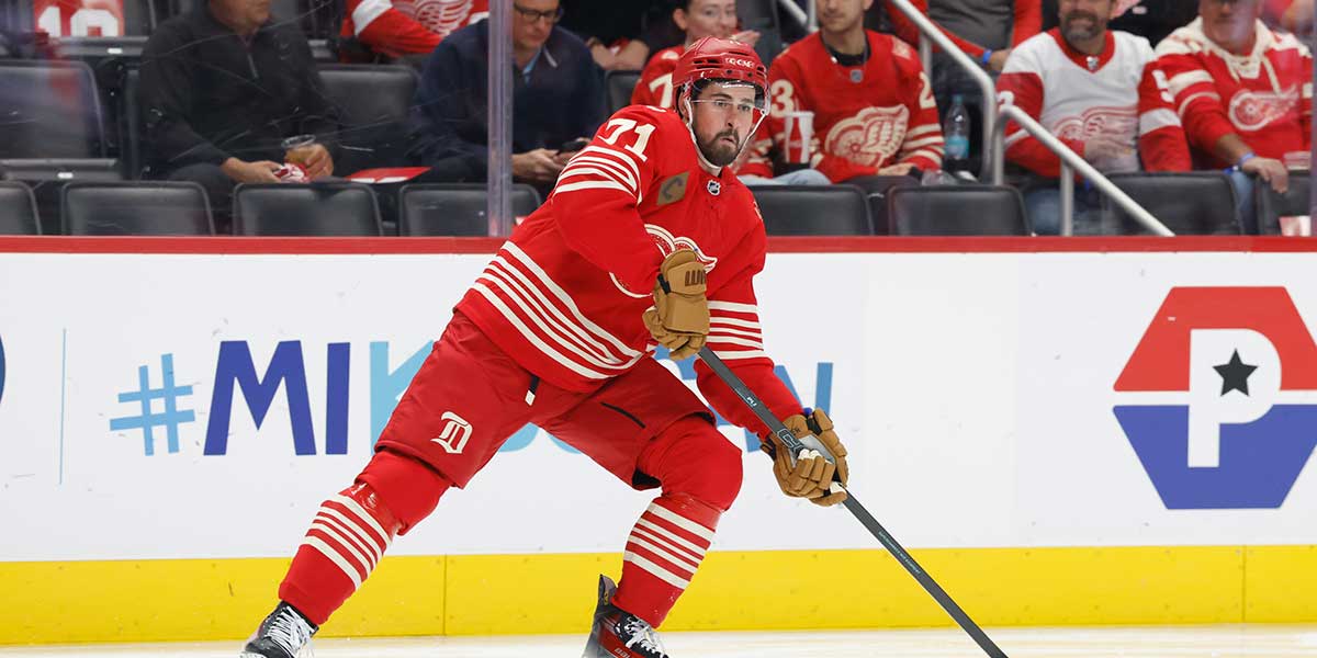 Dylan Larkin’s brutally honest admission after Canadiens loss