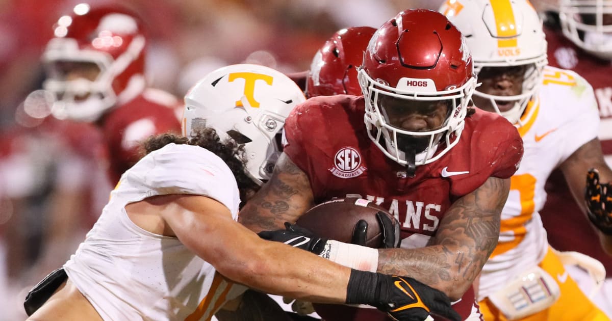David Oke, Jermod McCoy injury update: Arkansas, Tennessee reveal ...