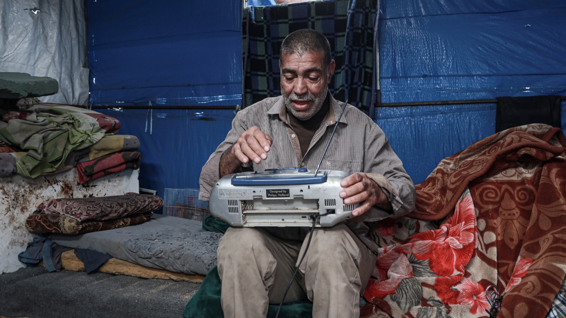 Palestinian ceasefire hopes: Daily struggles remain despite first phase ...