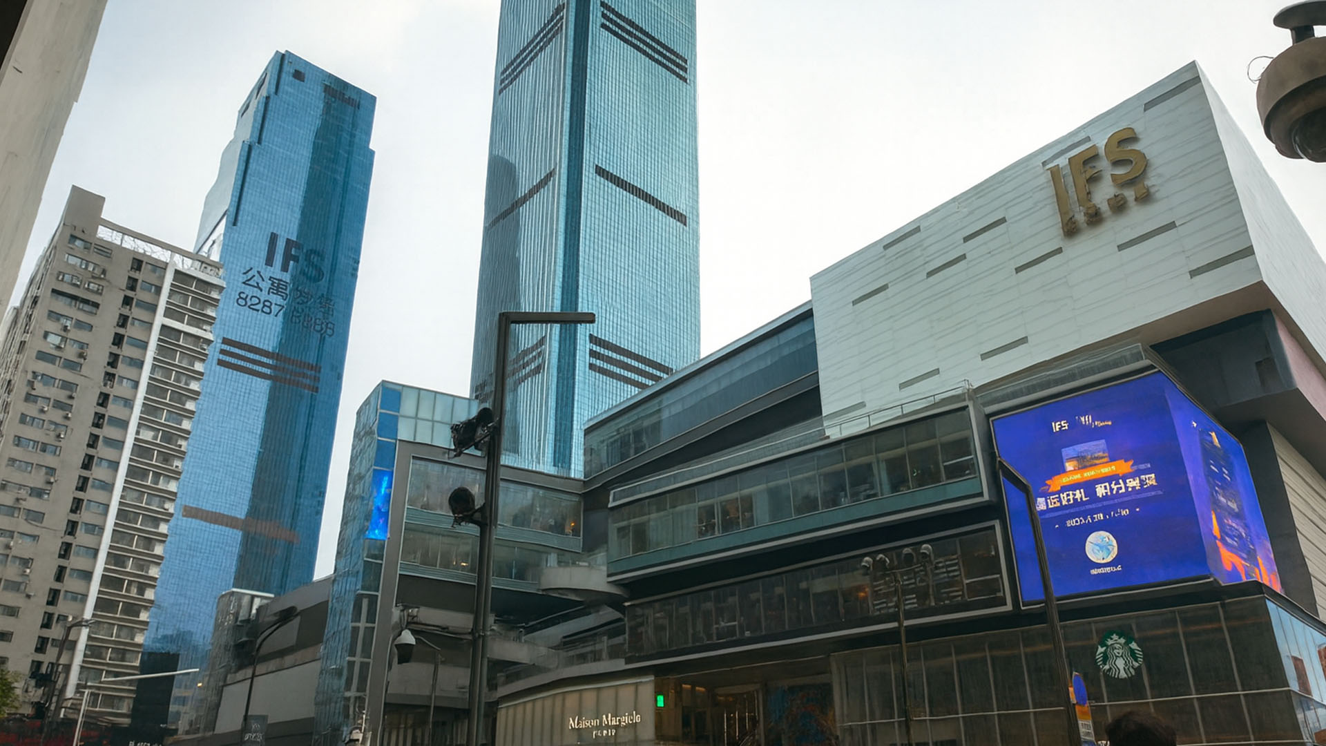 Walking in Changsha City Center – China 4K