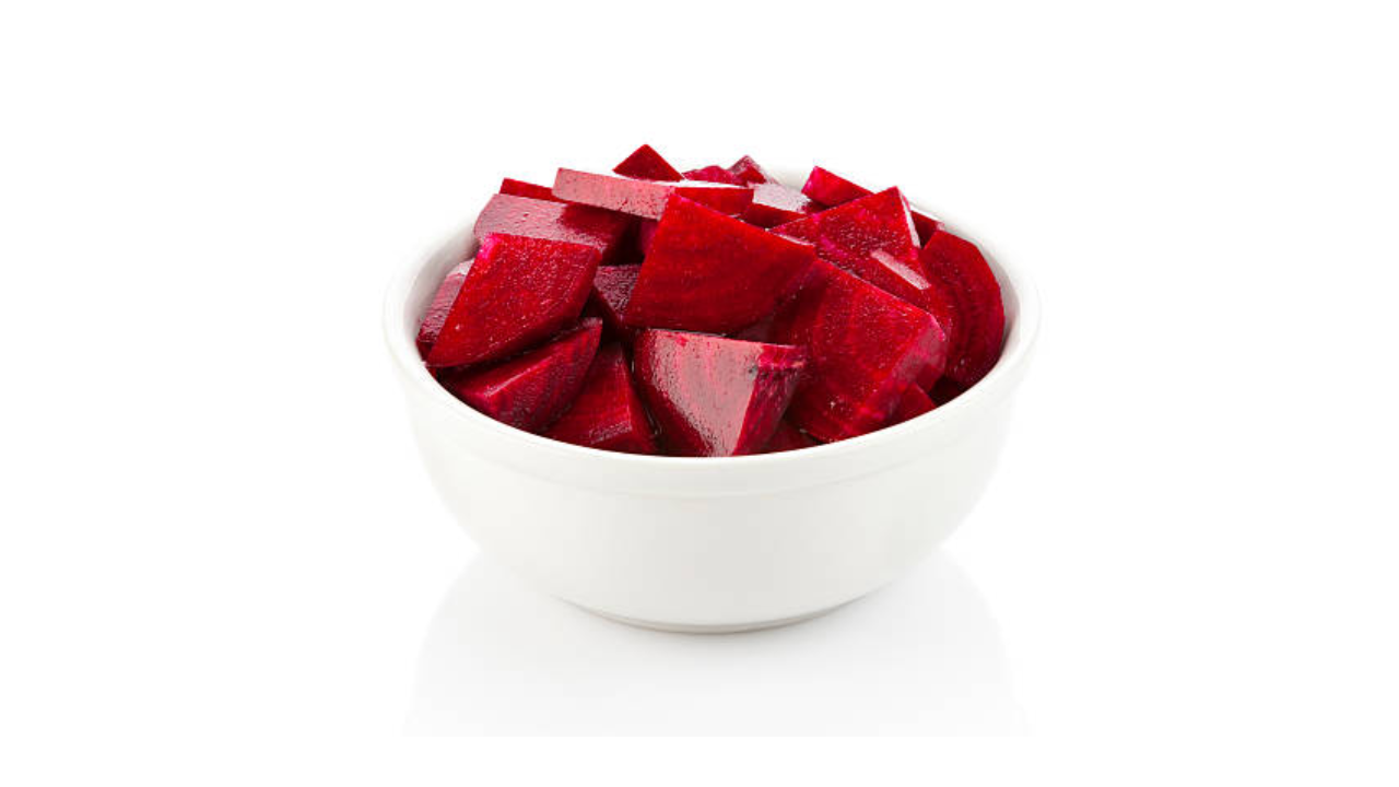 Beets and kidney health: Raw or cooked, which is lower in oxalates?