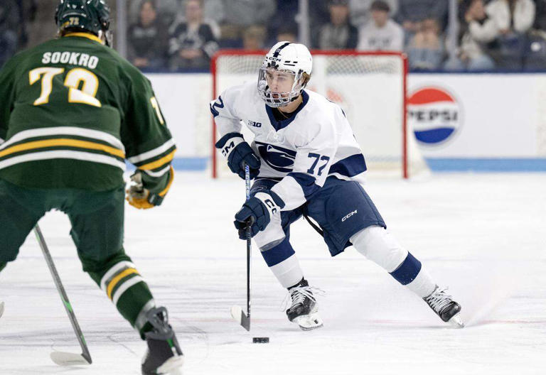 Penn State men's hockey doesn't bring its best, drops home opener to ...