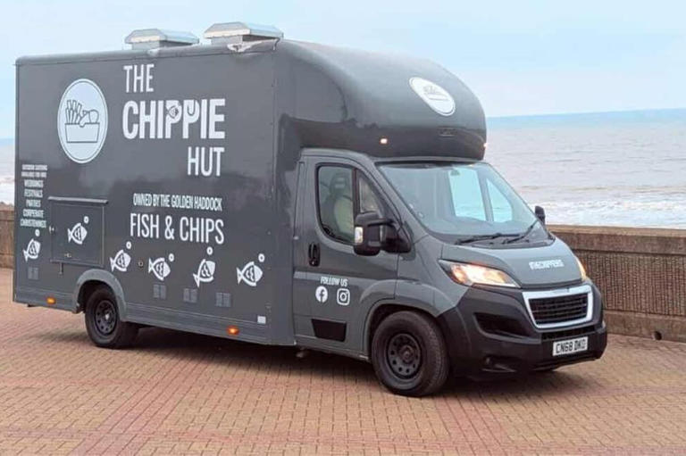 Withernsea family ‘first’ to serve fish and chips at Hull Fair