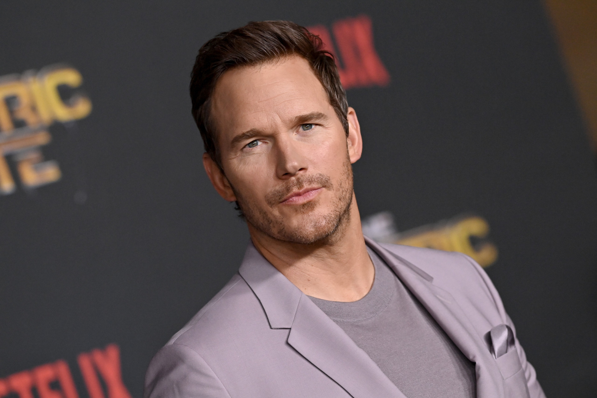 Celebs who worked as waiters and waitresses