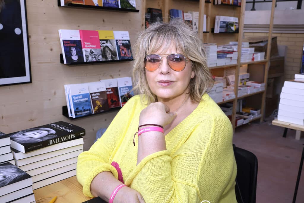 "Je faisais 165 kilos et 10 millions de téléspectateurs", Laurence Boccolini révèle avoir voulu ...