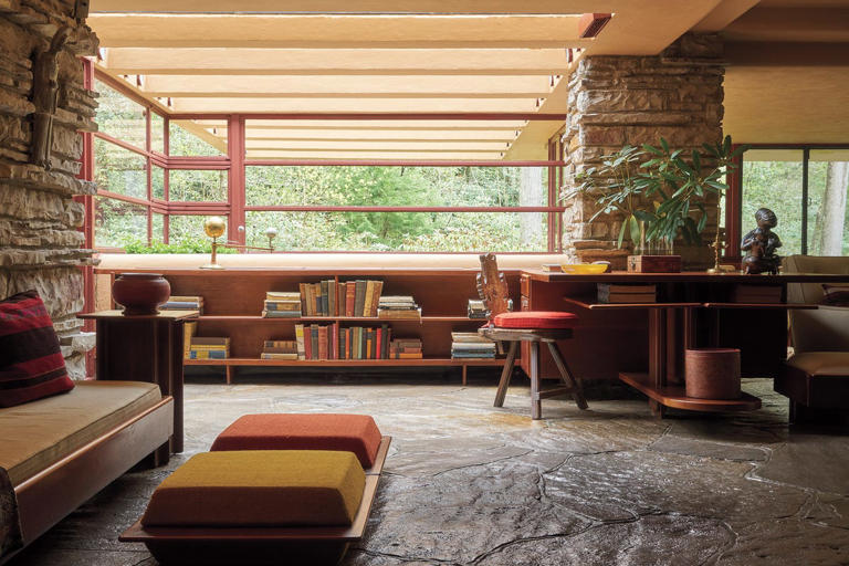 House tour della Casa sulla Cascata, l'opera-icona di di Frank Lloyd Wright