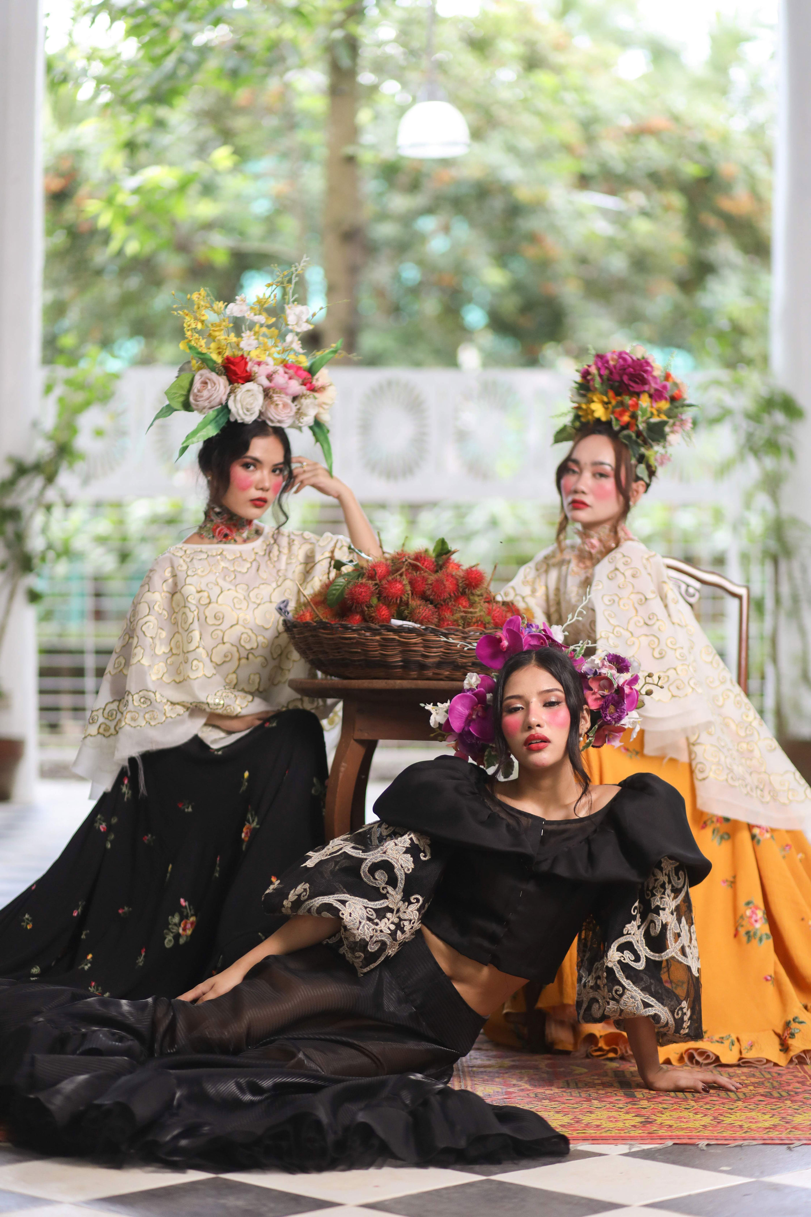 Celebrated Designer Patis Tesoro To Present 100-Piece Filipiniana ...