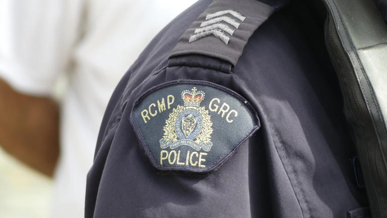 Man facing 2nd-degree murder charges after body found near burning ...