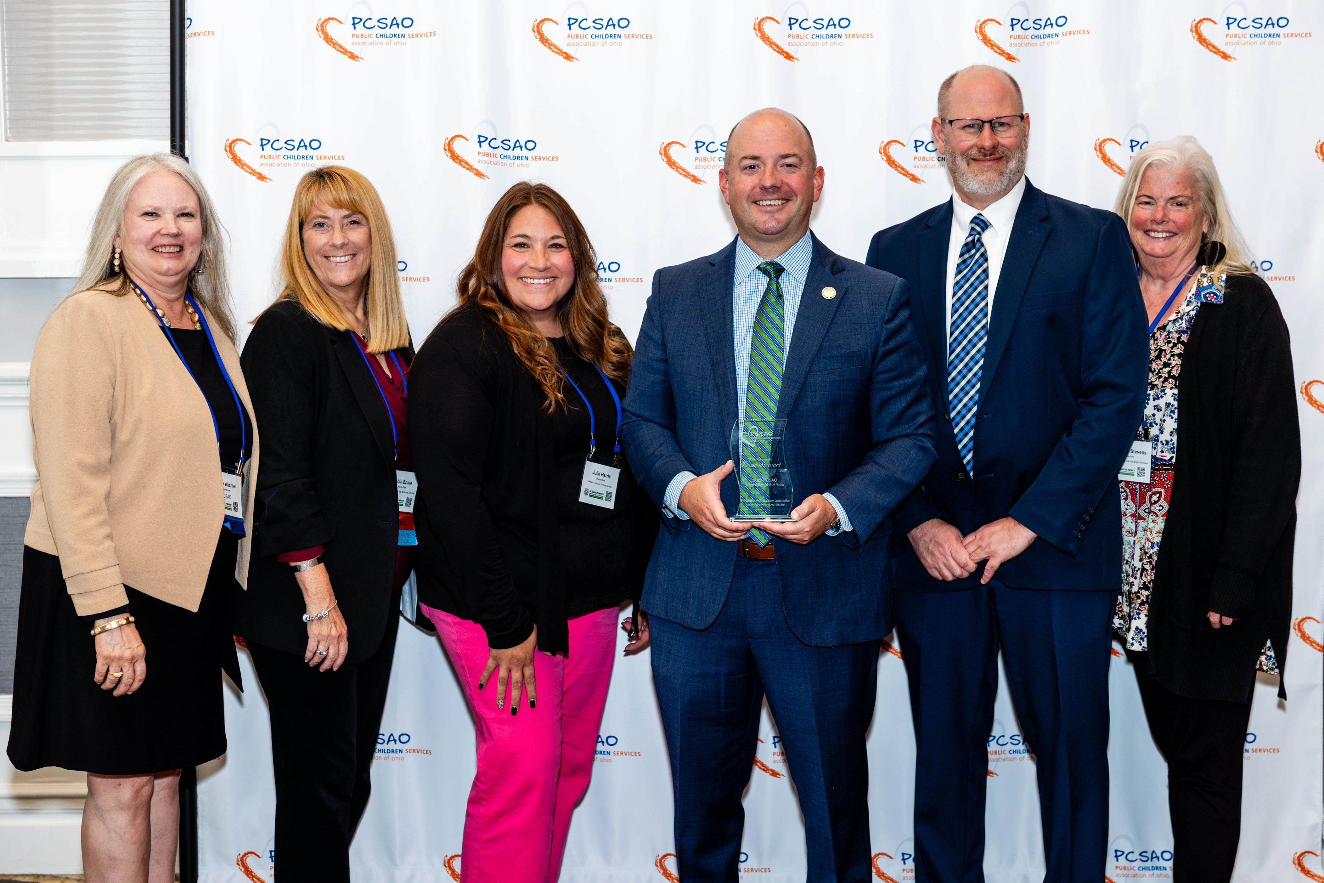 Local lawmaker earns statewide award for helping vulnerable kids