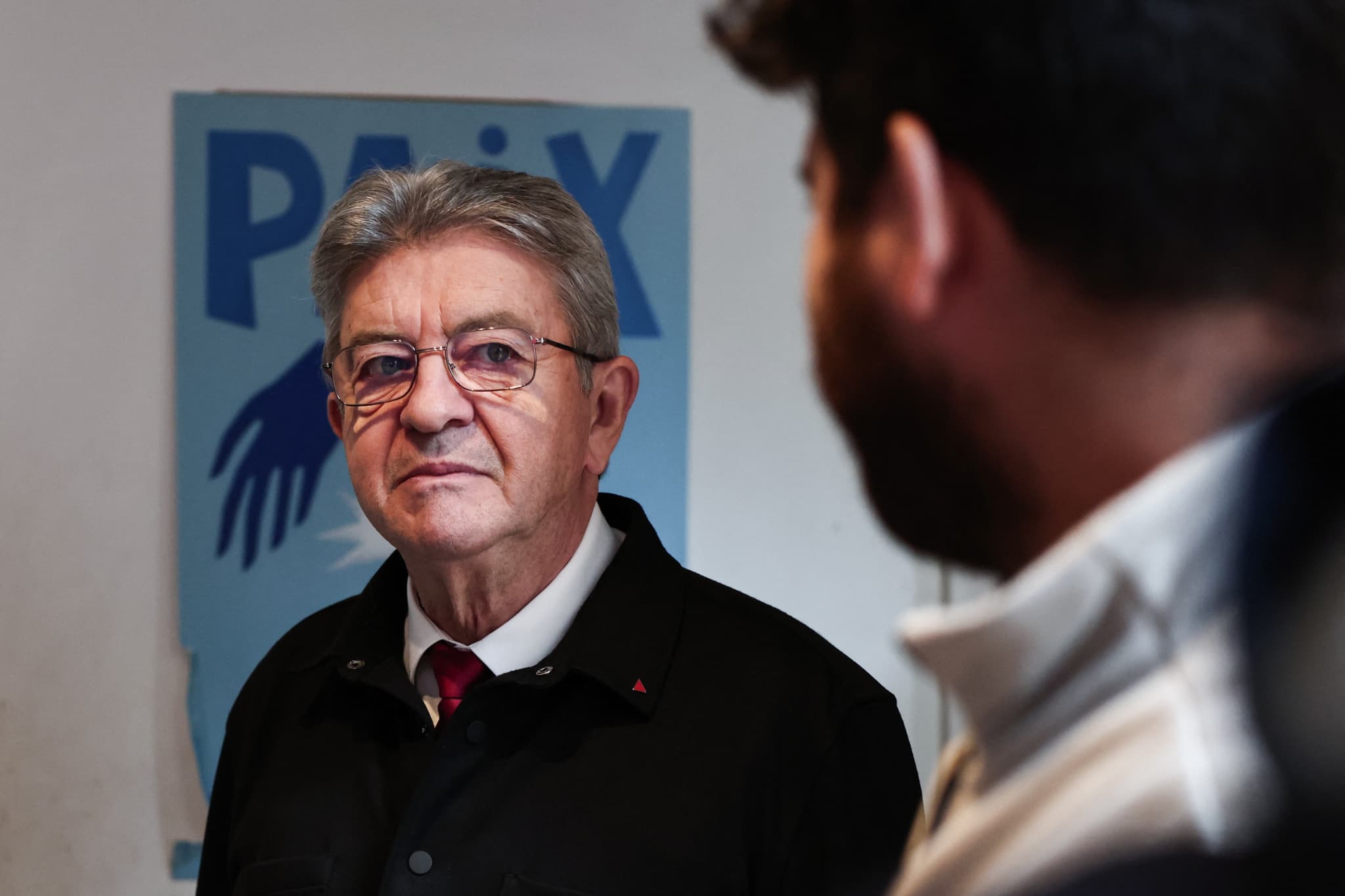 "Il faut qu'Emmanuel Macron s'en aille": Jean-Luc Mélenchon réclame ...