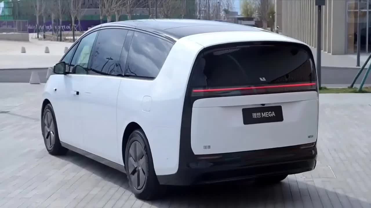 2025 Li Mega Elektro-Minivan: 544 PS, 710 km Reichweite & Ultra ...