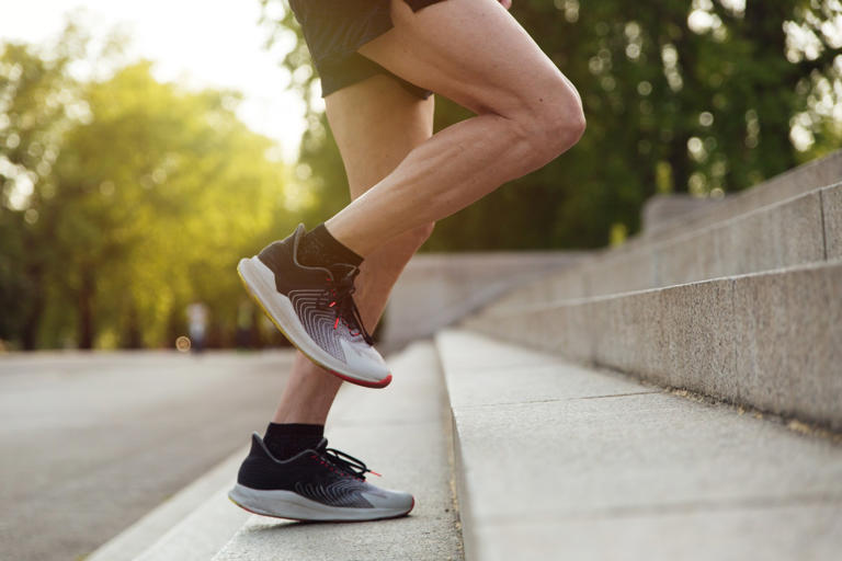 Jamie runs half marathon despite losing his eyesight