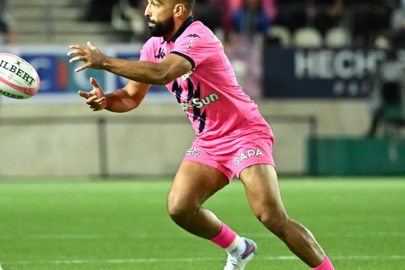 Le demi d'ouverture du Stade Français Zack Henry absent deux à trois mois