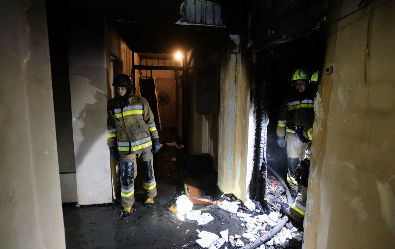 Kyiv building destroyed in Russian strike