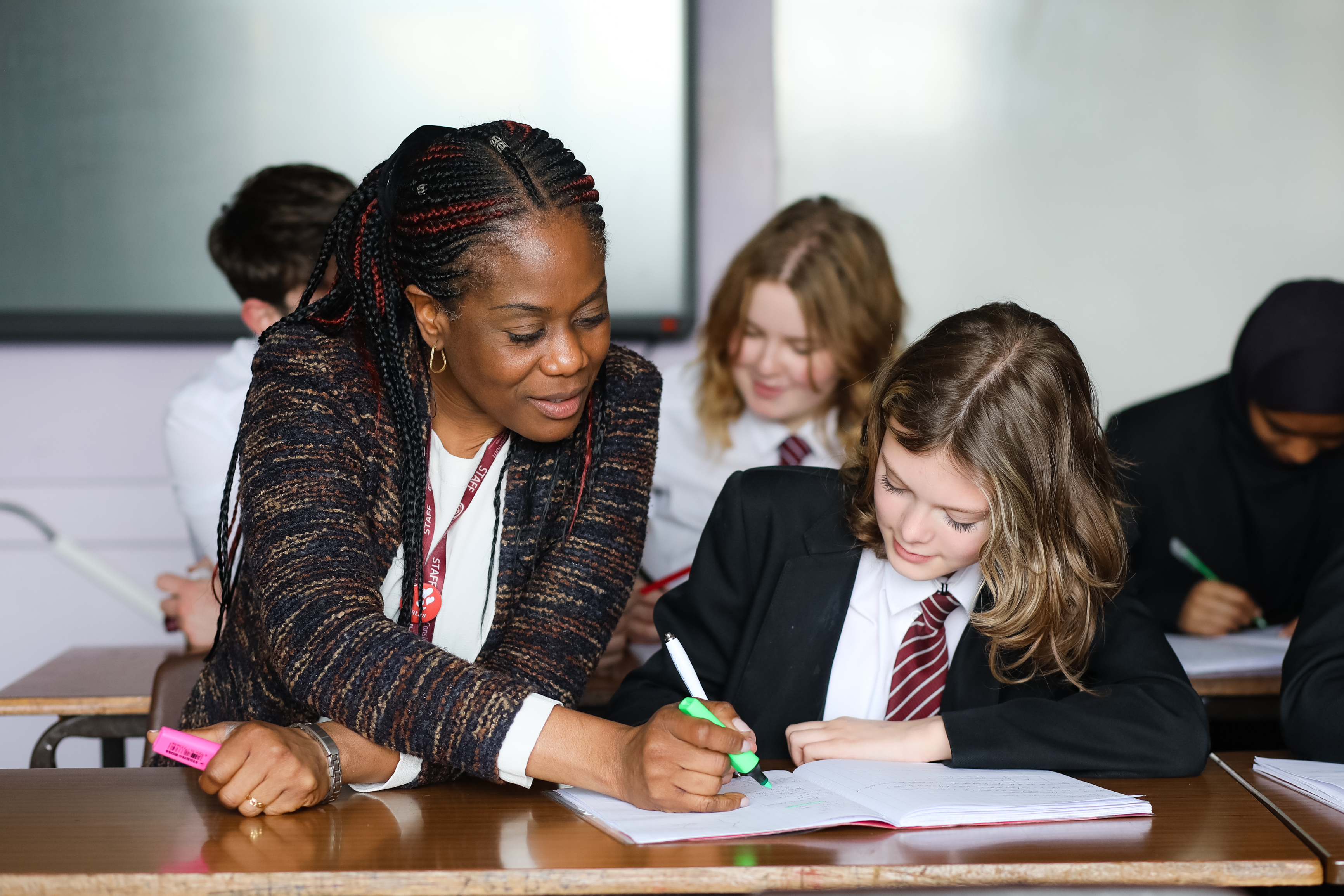 Awards success for Thornhill Academy – book a 1-to-1 tour