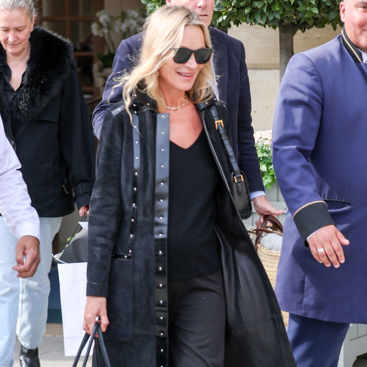 Kate Moss Wore the #1 Shoe Trend That Makes All-Black Outfits Look Fashiony