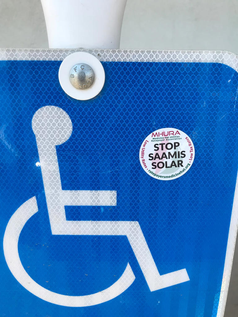 Medicine Hat election candidates split on major solar energy project