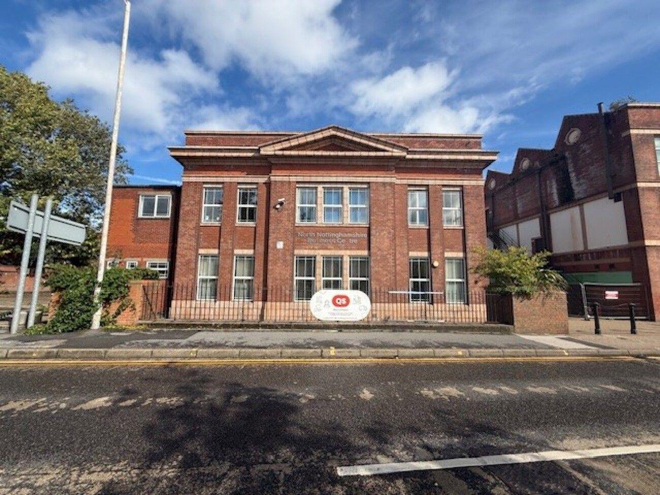 Well known Mansfield office building to be auctioned - with planning ...