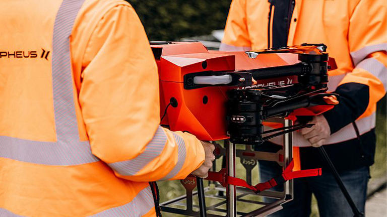 Incursions de drones en Europe : comment différencier les appareils ...