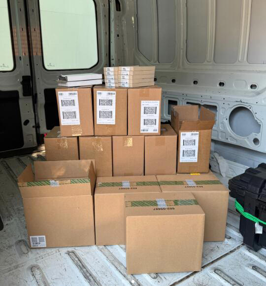 2 arrested in California after allegedly stealing $200k worth of Apple ...