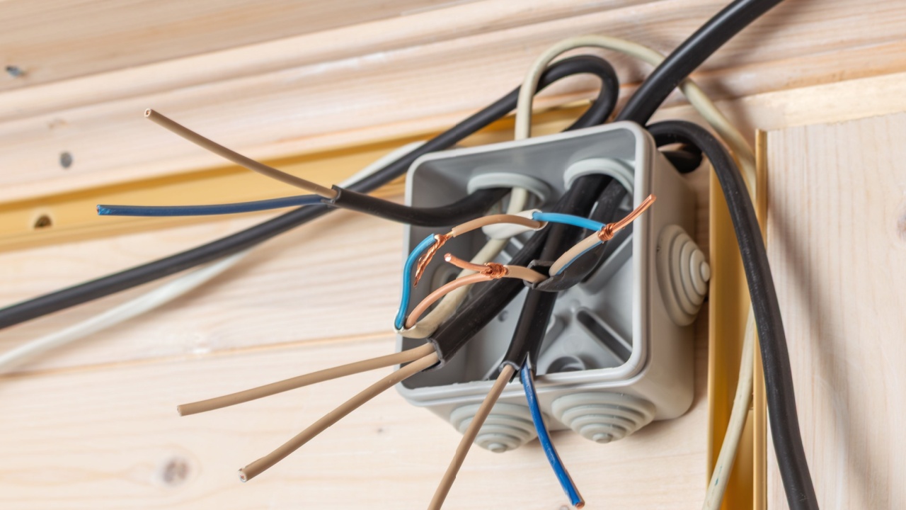 14 electrical mistakes homeowners make