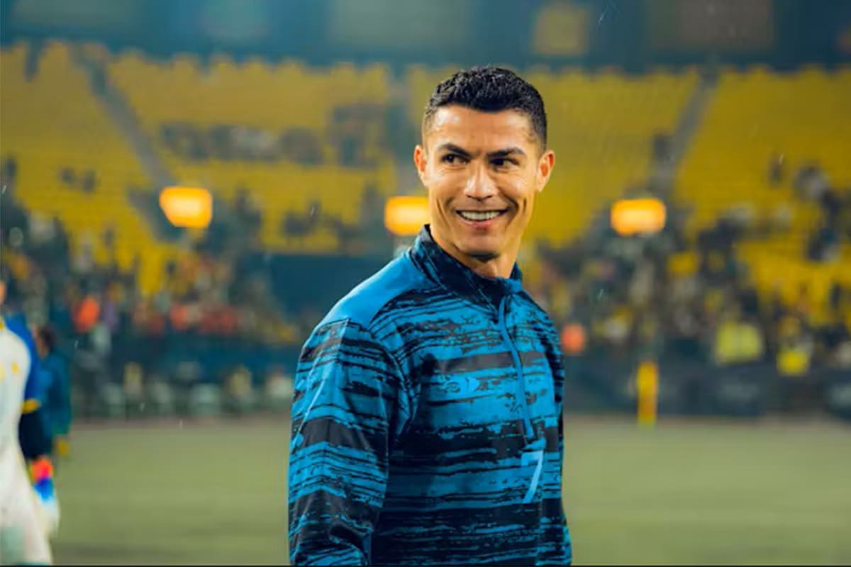 Cristiano Ronaldo Net Worth: After Becoming Football's First ...