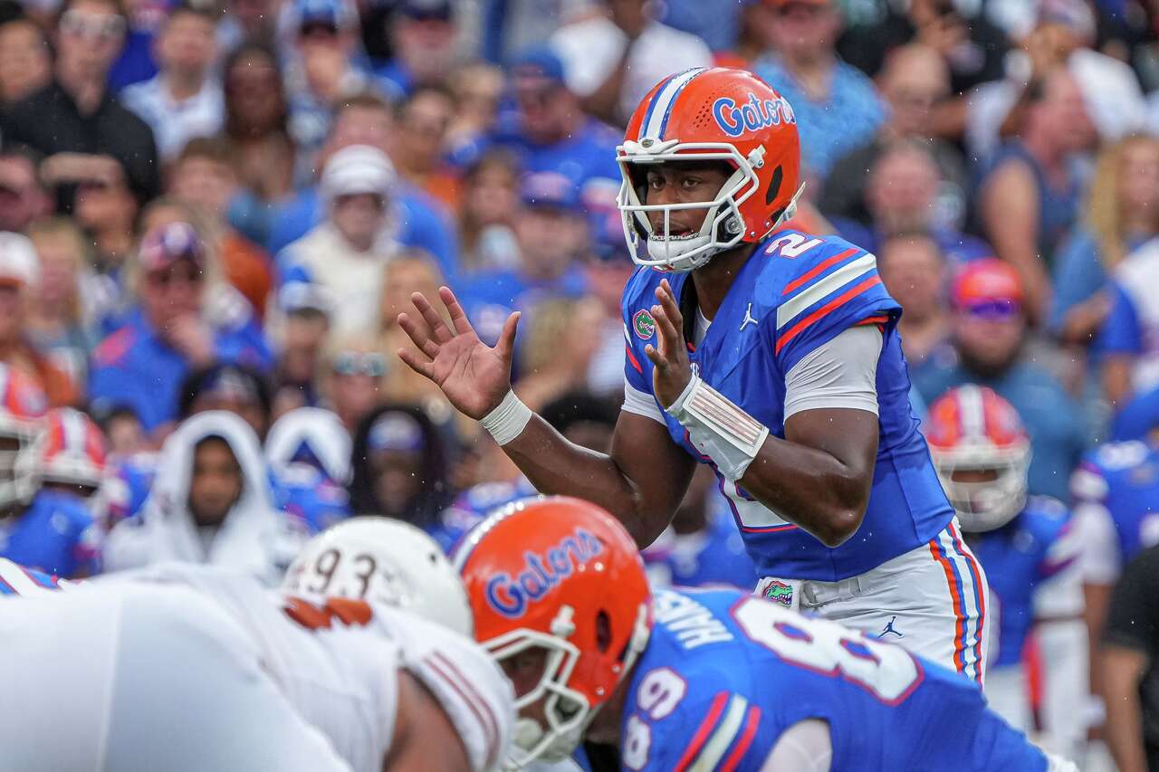 Here's how much college football teams are likely to spend on key ...