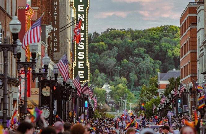 Capricorn Coffeehouse hosting Knoxville Pride 2025 during Full Moon Market
