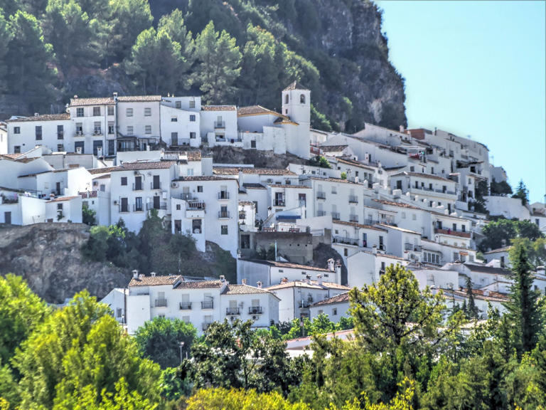The Spanish ghost towns crying out for visitors