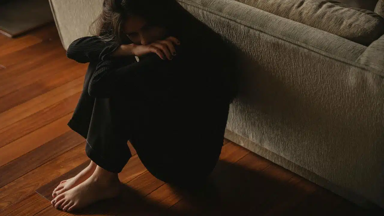 17 Reasons Why You Shouldn't Date When You're Going Through a Heartbreak