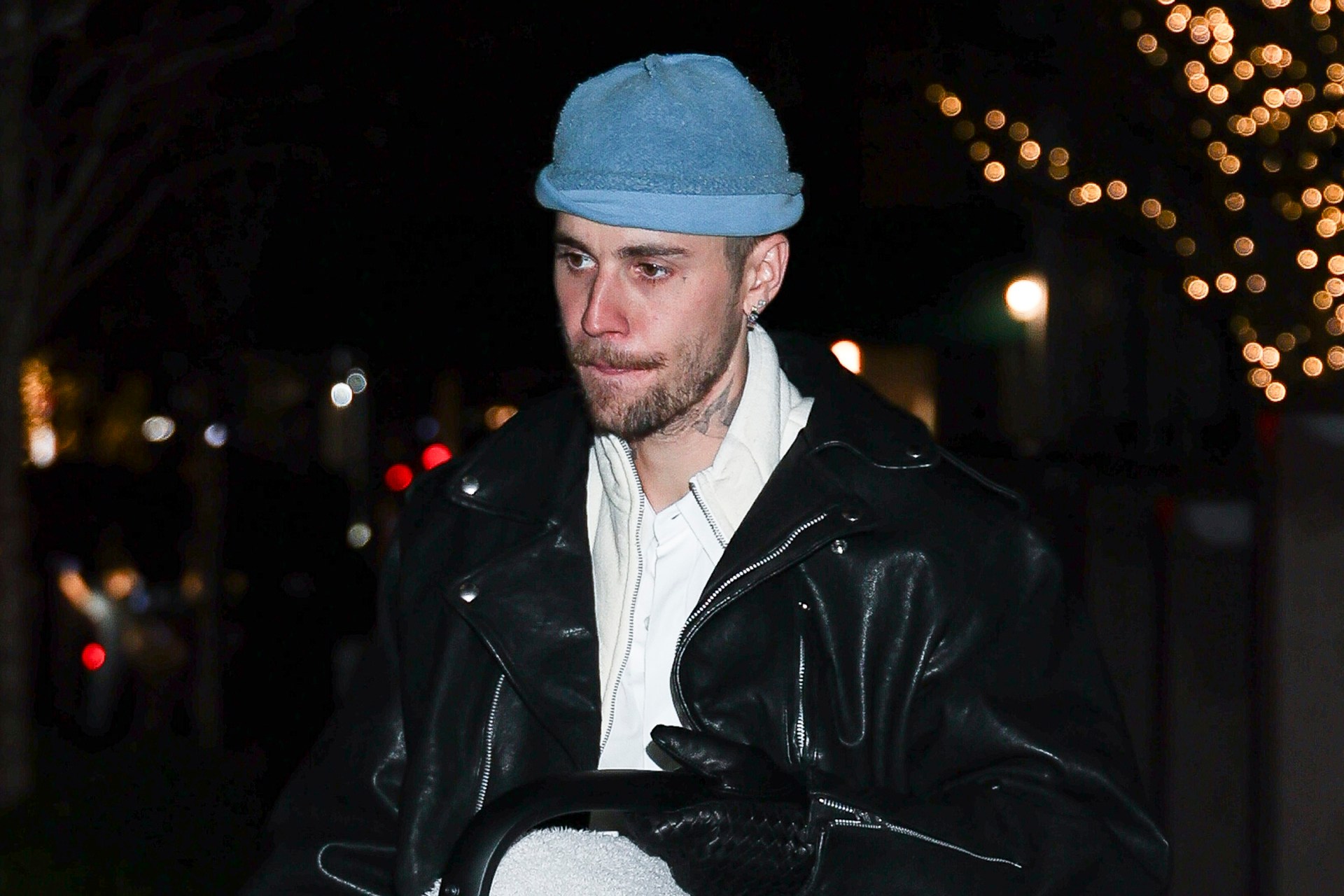 Justin Bieber claps back at mum's healing prayers