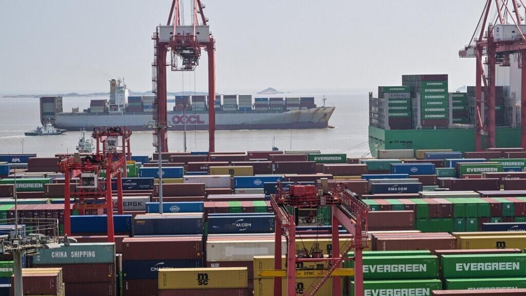 Guerre commerciale: la Chine va taxer les bateaux américains qui ...