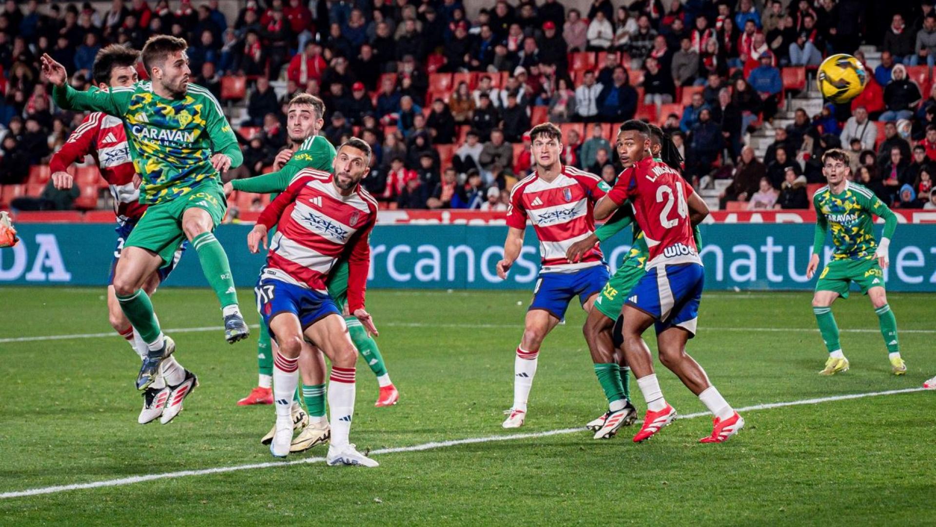 El partido Granada-Real Zaragoza de la jornada 13, en domingo por la tarde