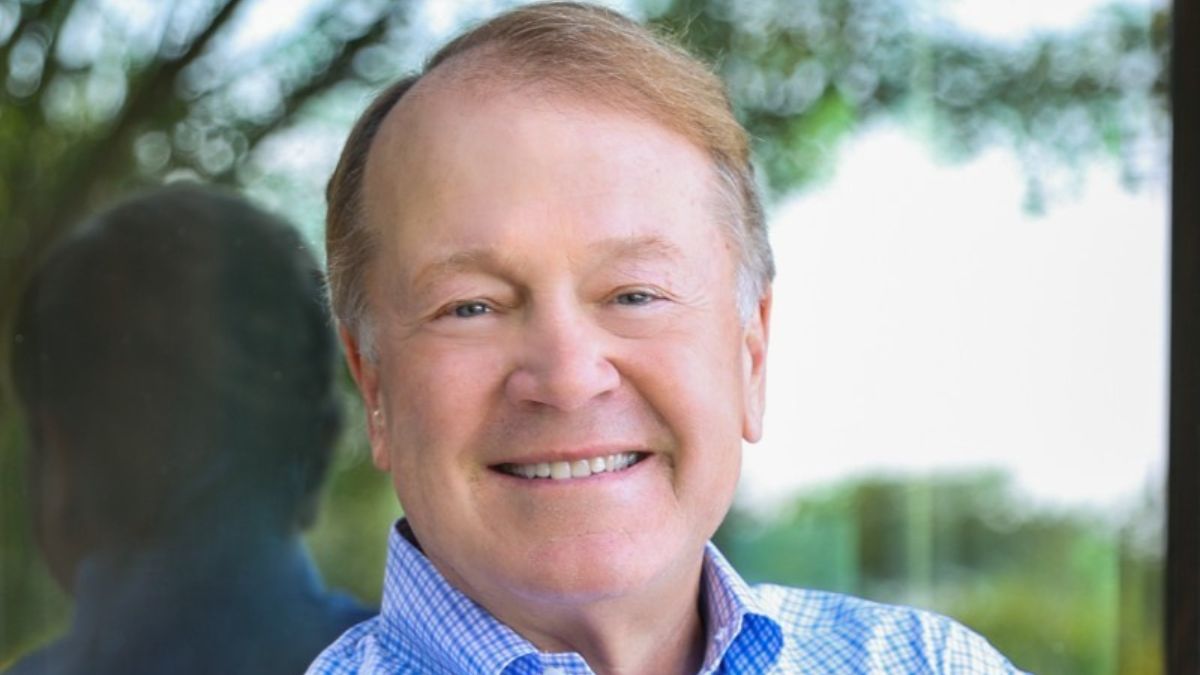 Massive Corporate Collapse Coming? Cisco Ex-CEO Issues Grim Warning For ...