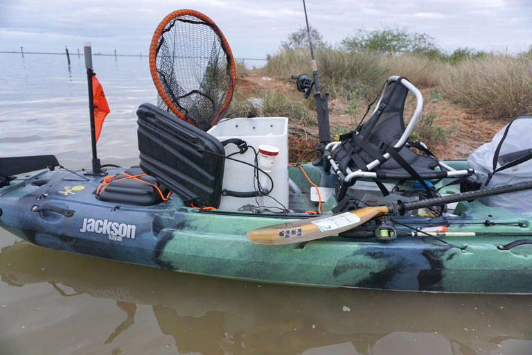 One-Hour, Do-It-Yourself Kayak Livewell