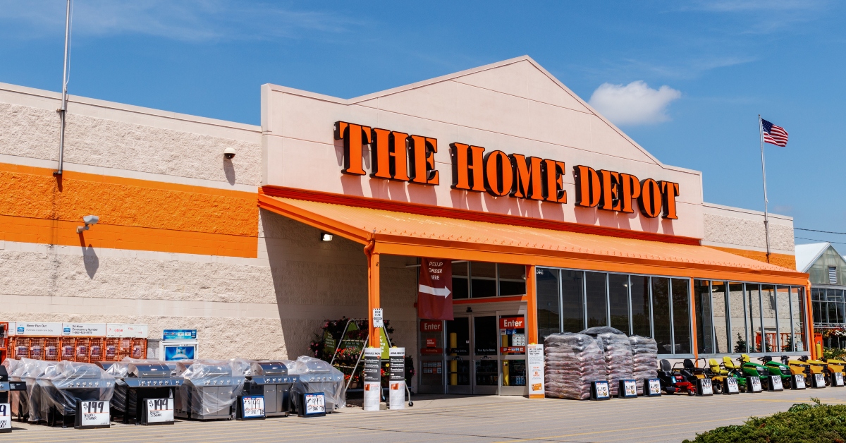 14 Tips Home Depot Employees Want You To Know Before You Buy Anything