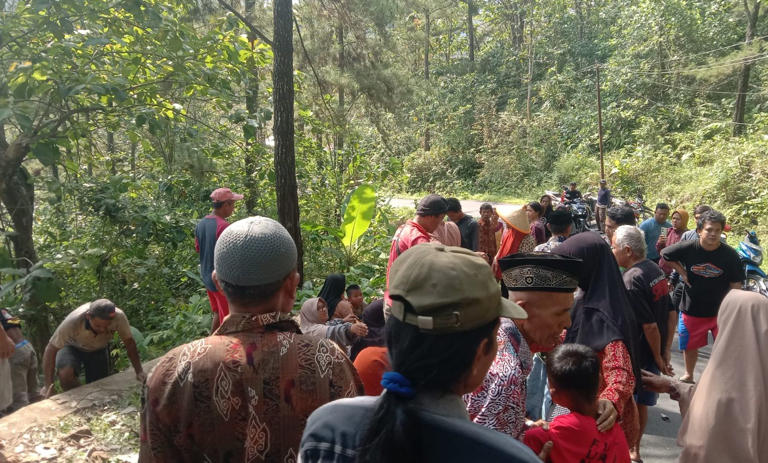 Odong-odong Terperosok ke Jurang di Banyumas, Sejumlah Penumpang Luka-luka
