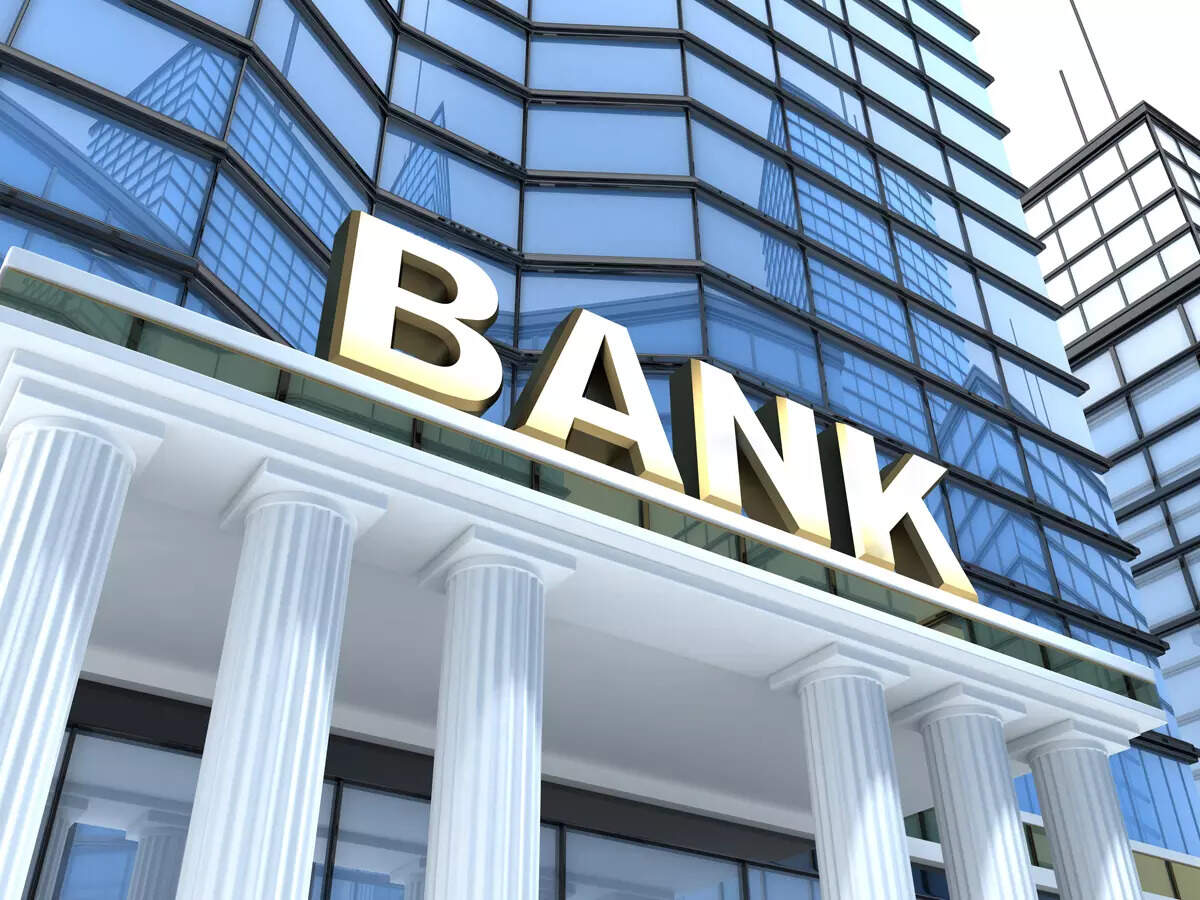 Unions oppose govt plan to open top bank posts