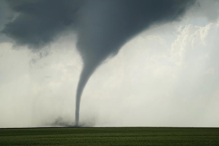 Why some storms turn into tornadoes