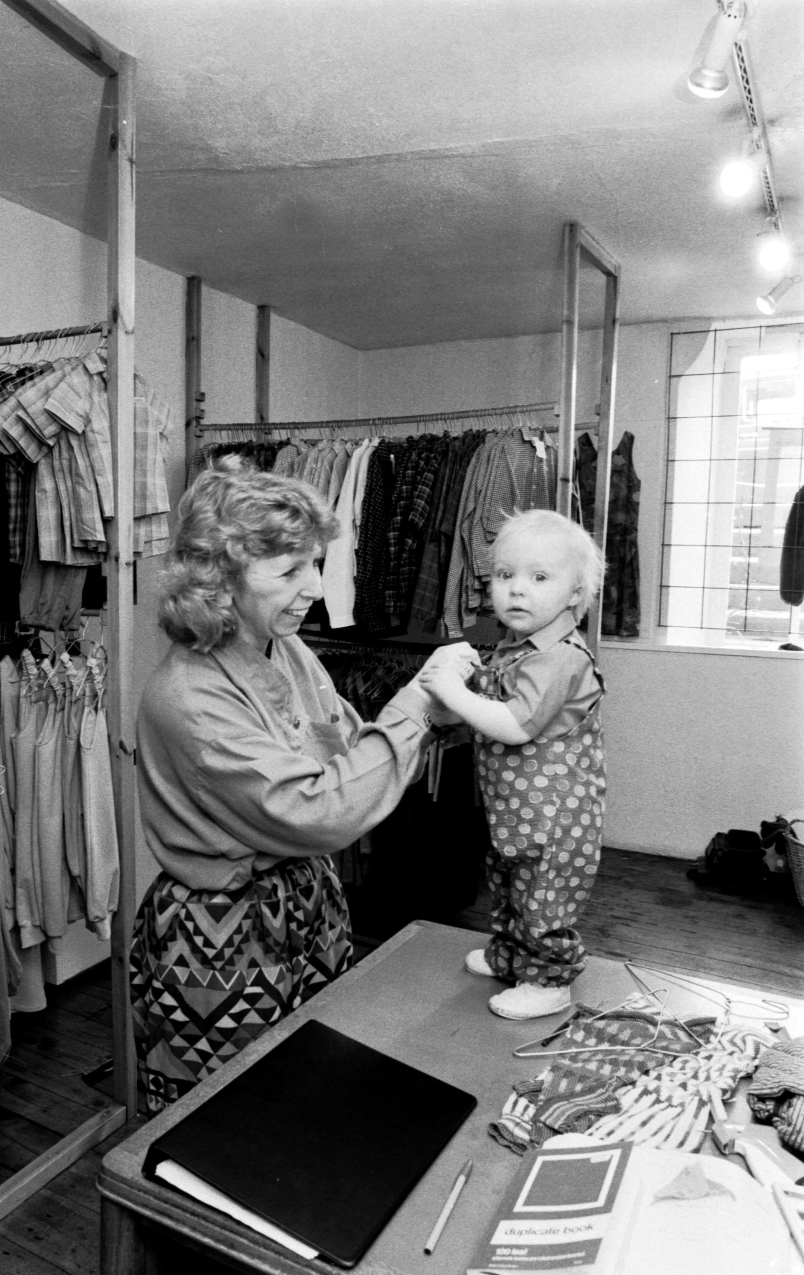 Scotland retro: 41 of the best photos showing popular 80s shops and ...