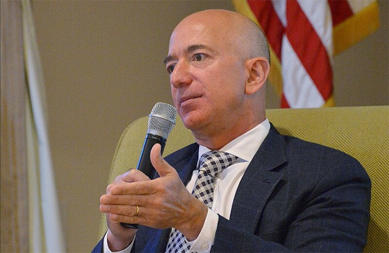 Jeff Bezos tells young dreamers to do this before starting their own ...