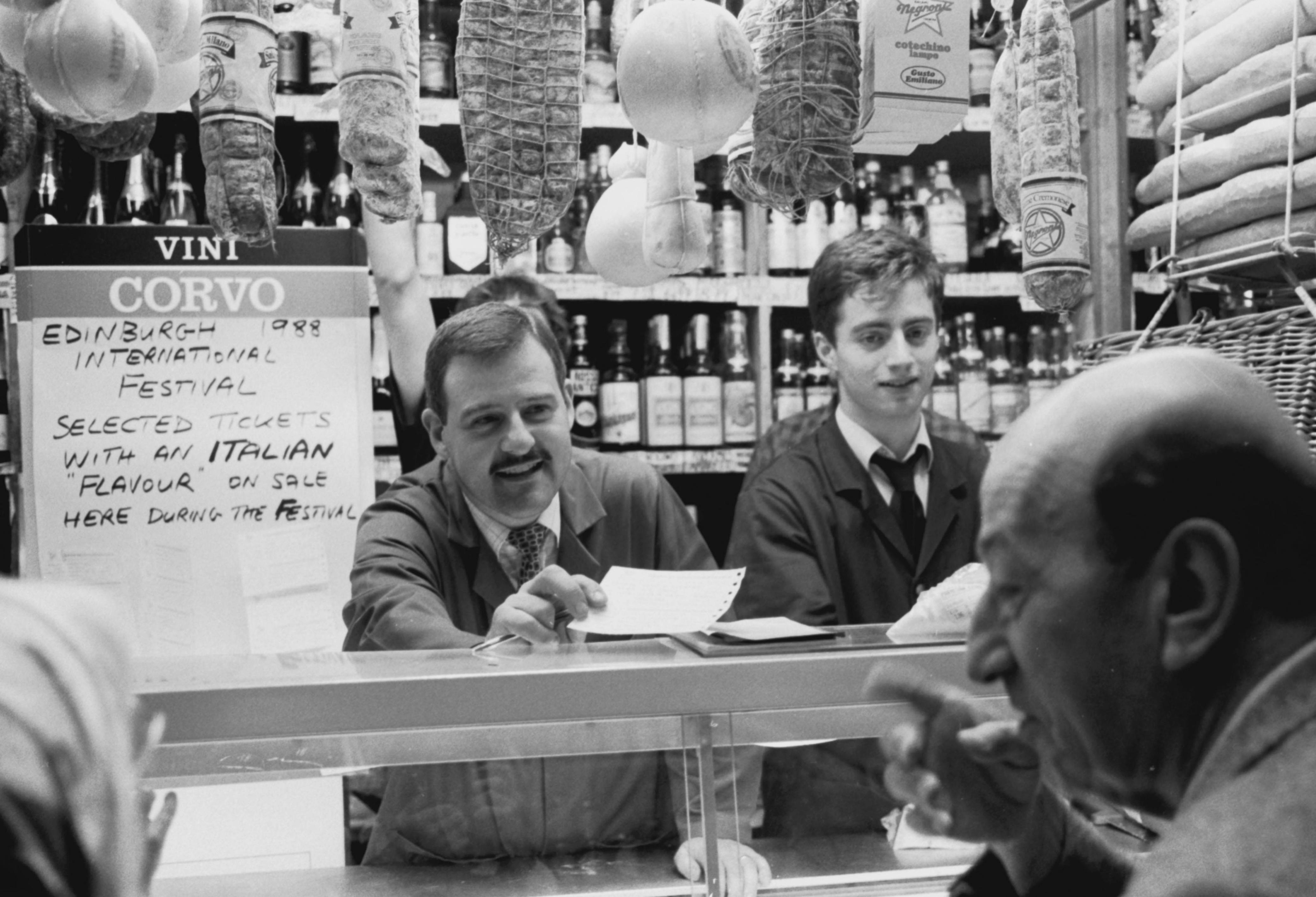 Scotland retro: 41 of the best photos showing popular 80s shops and ...