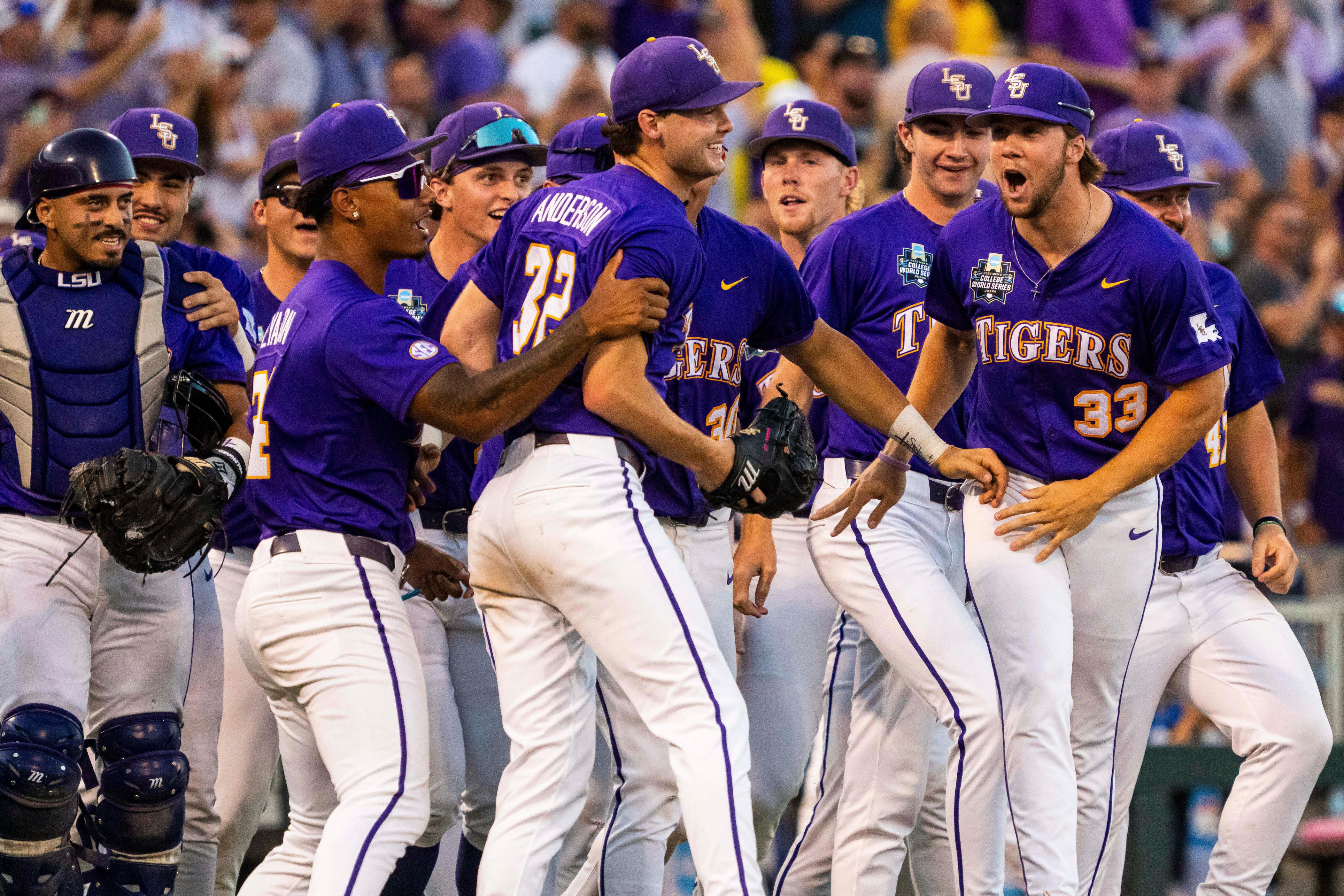 When is LSU baseball's first game of the 2026 season?