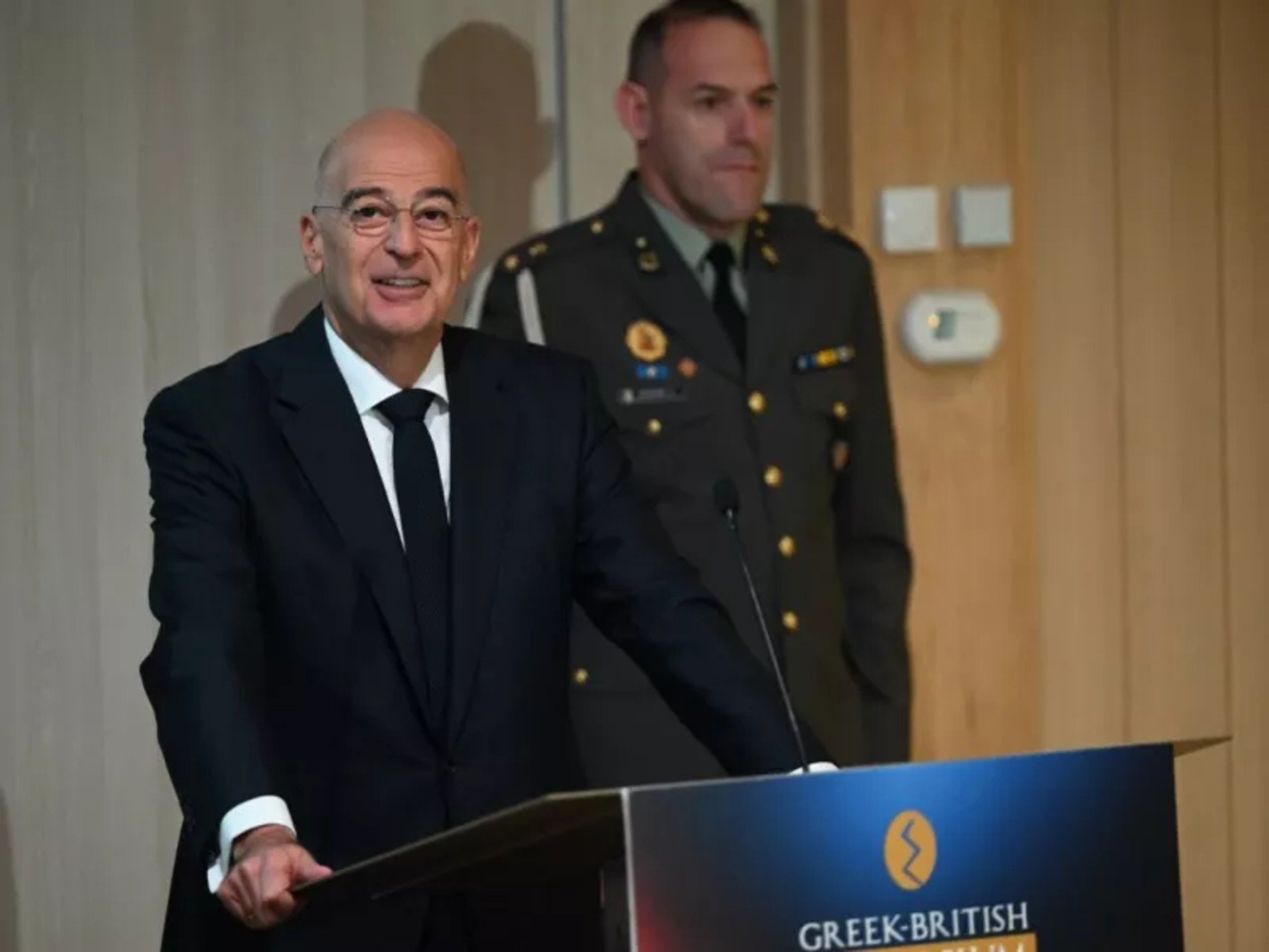 Νίκος Δένδιας: «Η πτώση του Τείχους του Βερολίνου δημιούργησε την πλάνη ...