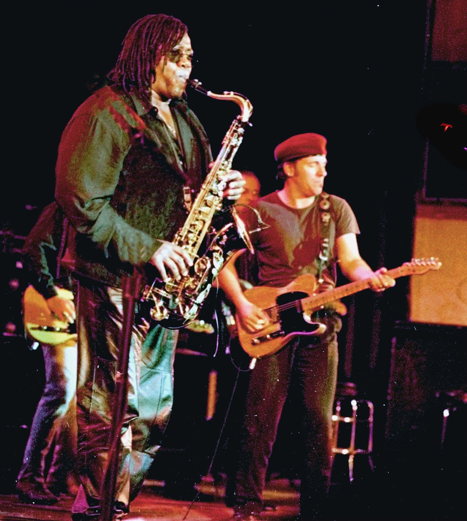Fans treated to Basie concert with Bon Jovi, Springsteen (1998)