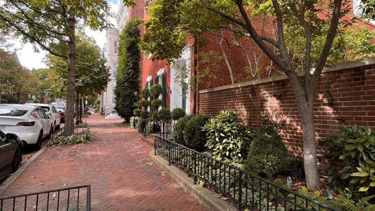 Georgetown home where JFK and Jackie Kennedy lived is now for sale at $7.5M