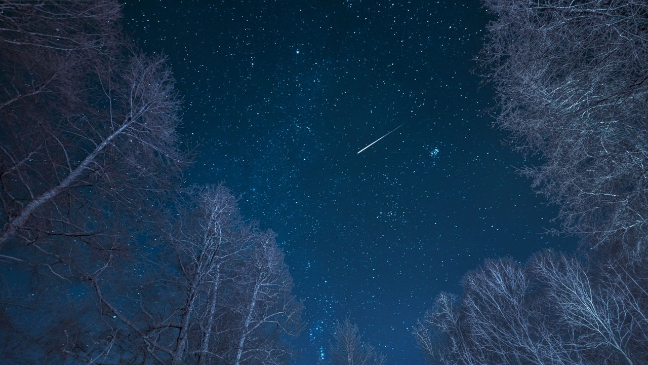 The Delta Aurigid meteor shower 2025 peaks tonight in the light of a ...