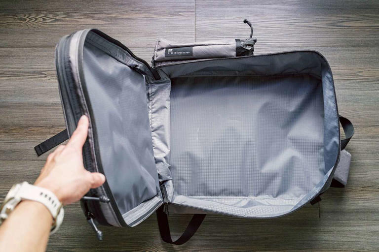 Mission Workshop Meridian Backpack review: Modular bag built for work ...