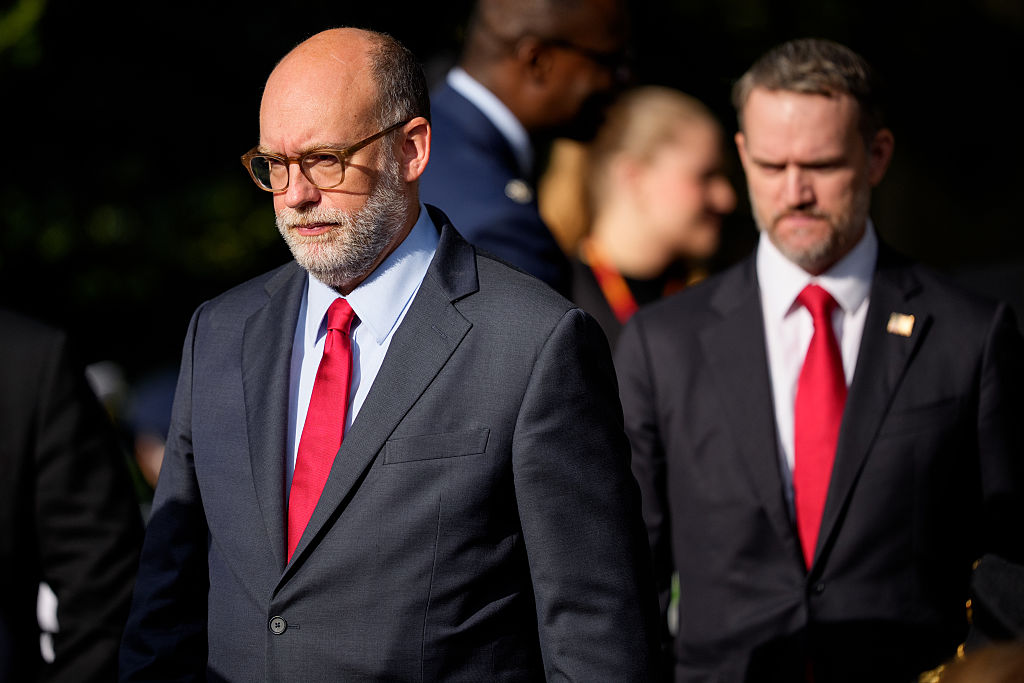 Trump Launches Fresh Round of Federal Layoffs Amid Shutdown